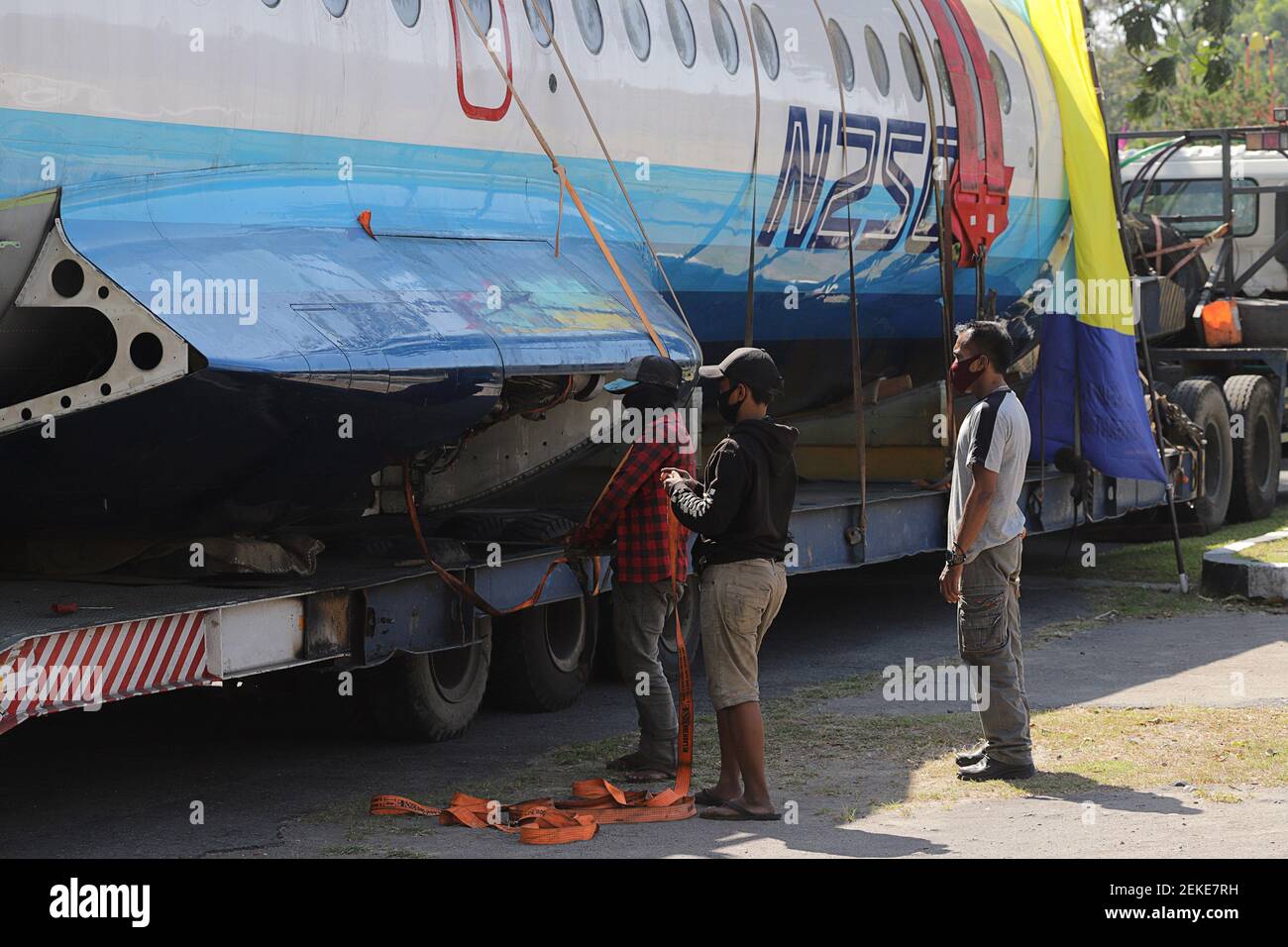 The Gatotkaca N250 Prototype Aircraft 01 (PA01), arrival in the ...