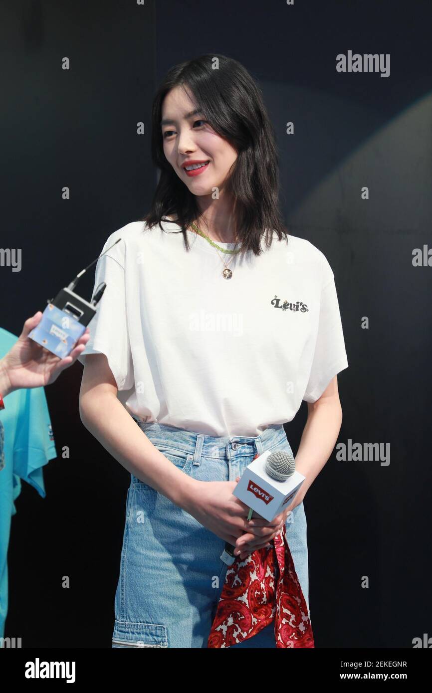 Chinese model Liu Wen attends a brand promotional event in Shanghai ...