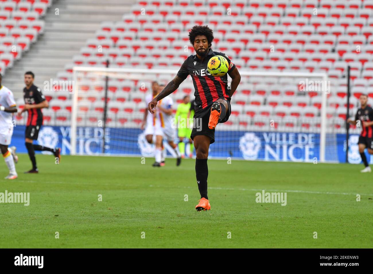 Bonfim Dante during the OGC Nice vs Lens - Ligue 1 in Nice, France on ...