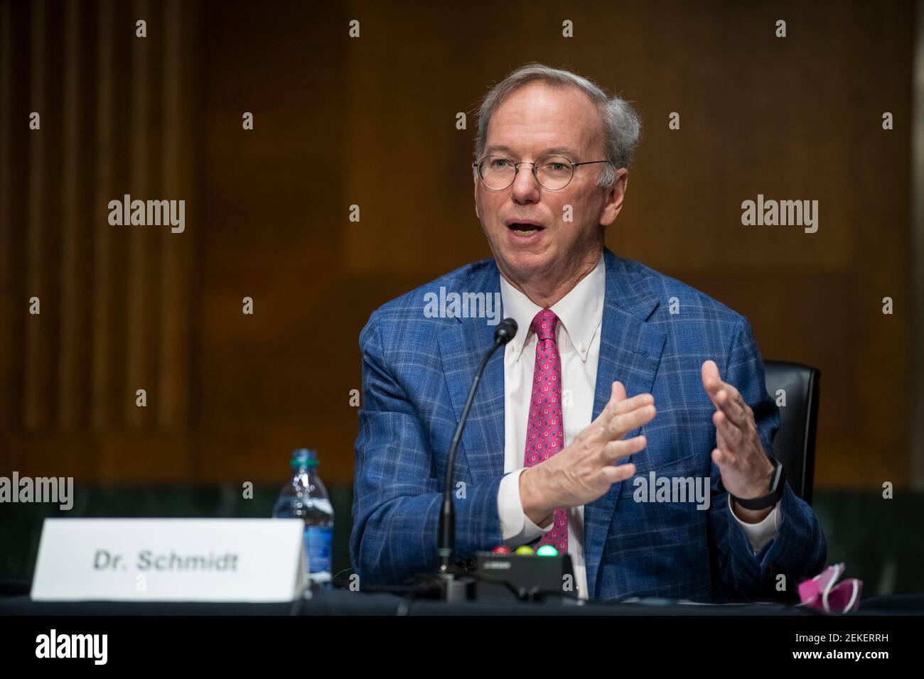 Dr eric e schmidt hi-res stock photography and images - Alamy