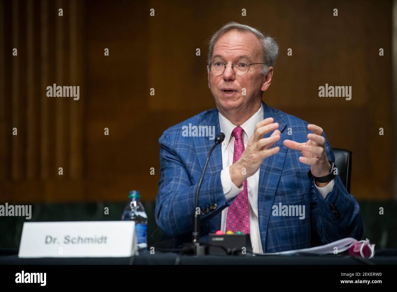 Dr eric e schmidt hi-res stock photography and images - Alamy