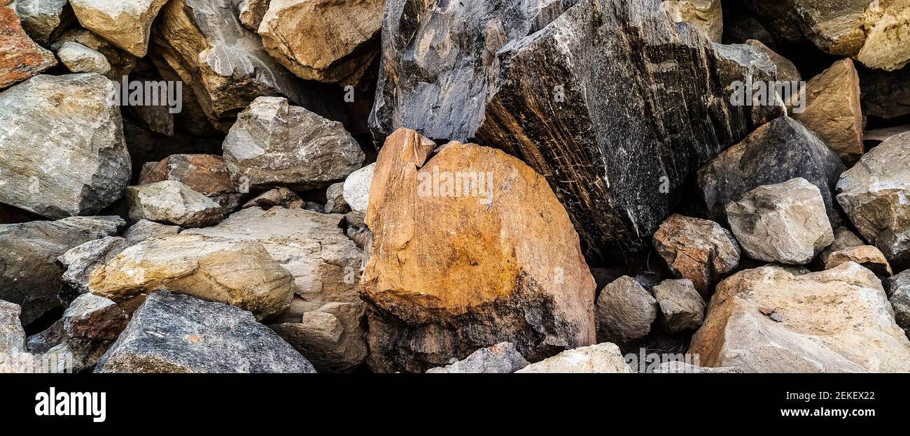 Obsidian rock hi-res stock photography and images - Alamy