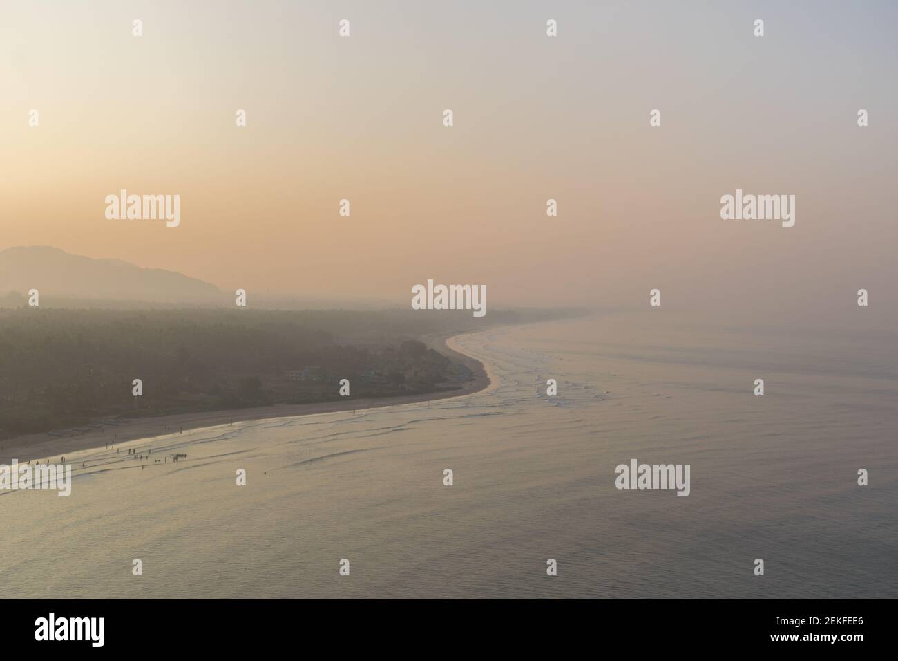India beach birds eye hi-res stock photography and images - Alamy