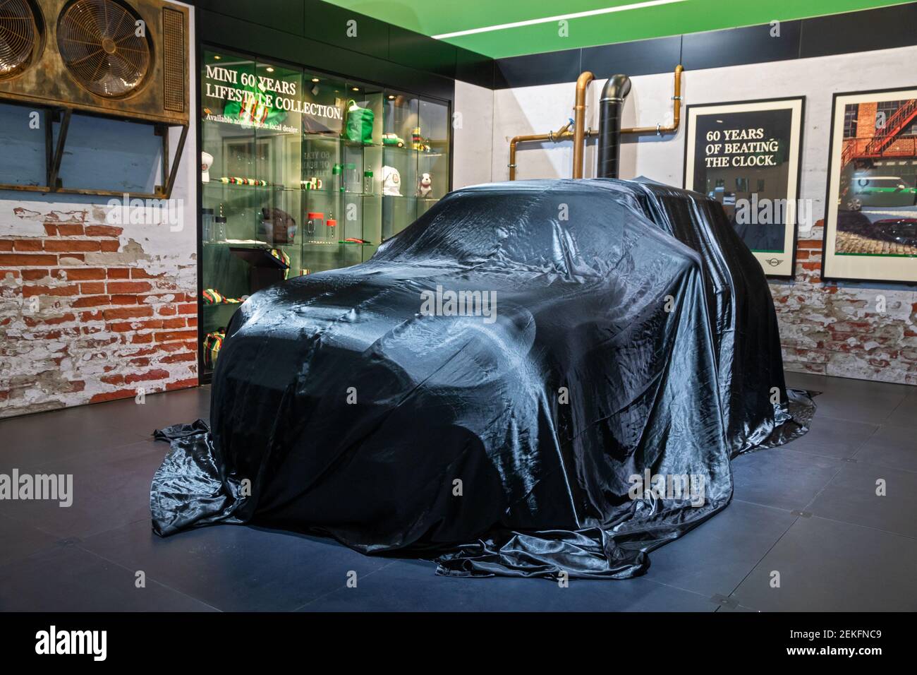 New Mini Cooper car veiled at the Brussels Autosalon Motor Show ...
