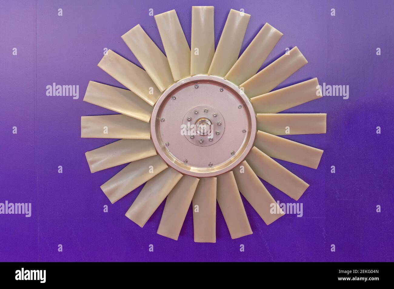 Machine cooling hi-res stock photography and images - Alamy