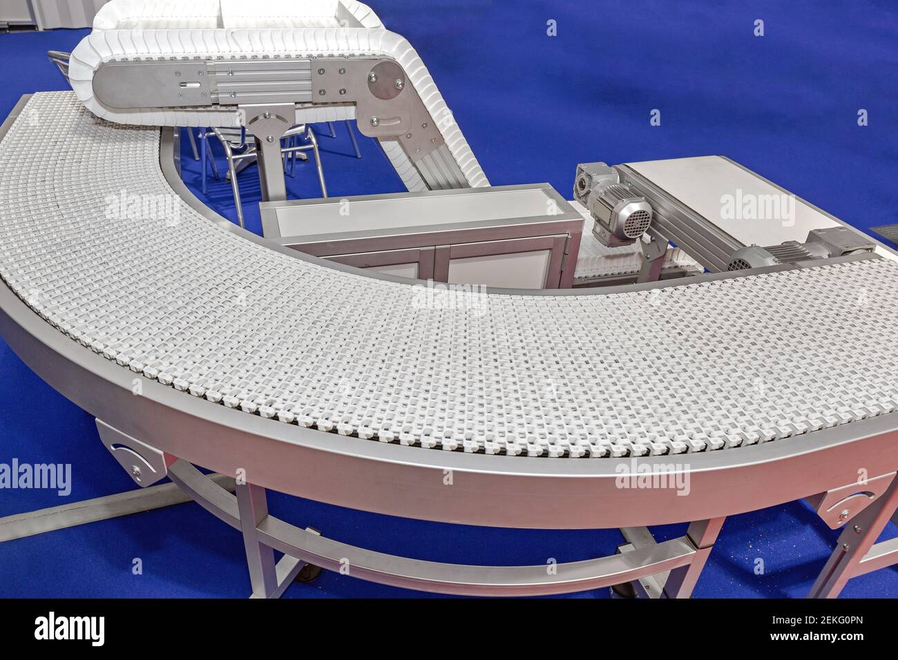 Empty White Plastic Conveyor Belt in Factory Stock Photo - Alamy