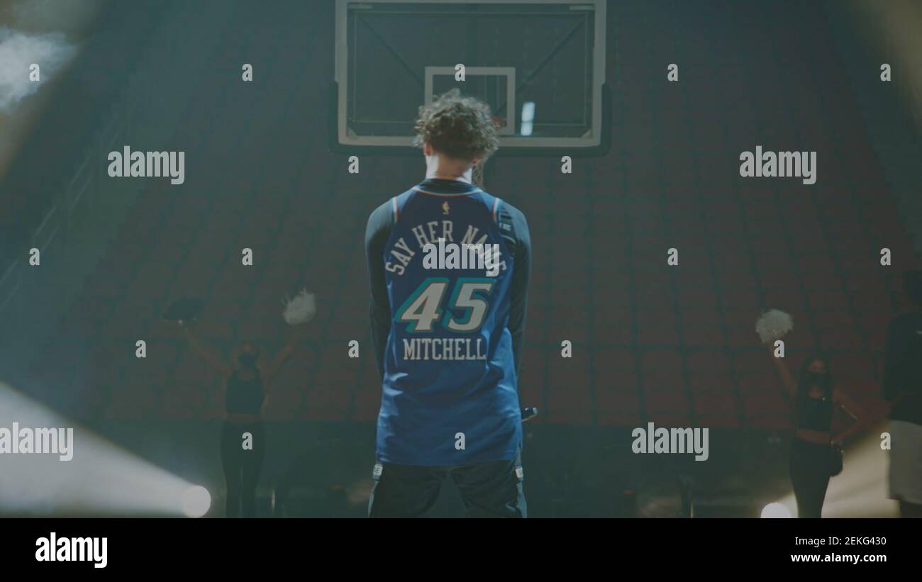 Jack Harlow's performance for the 2020 MTV Video Music Awards released ...