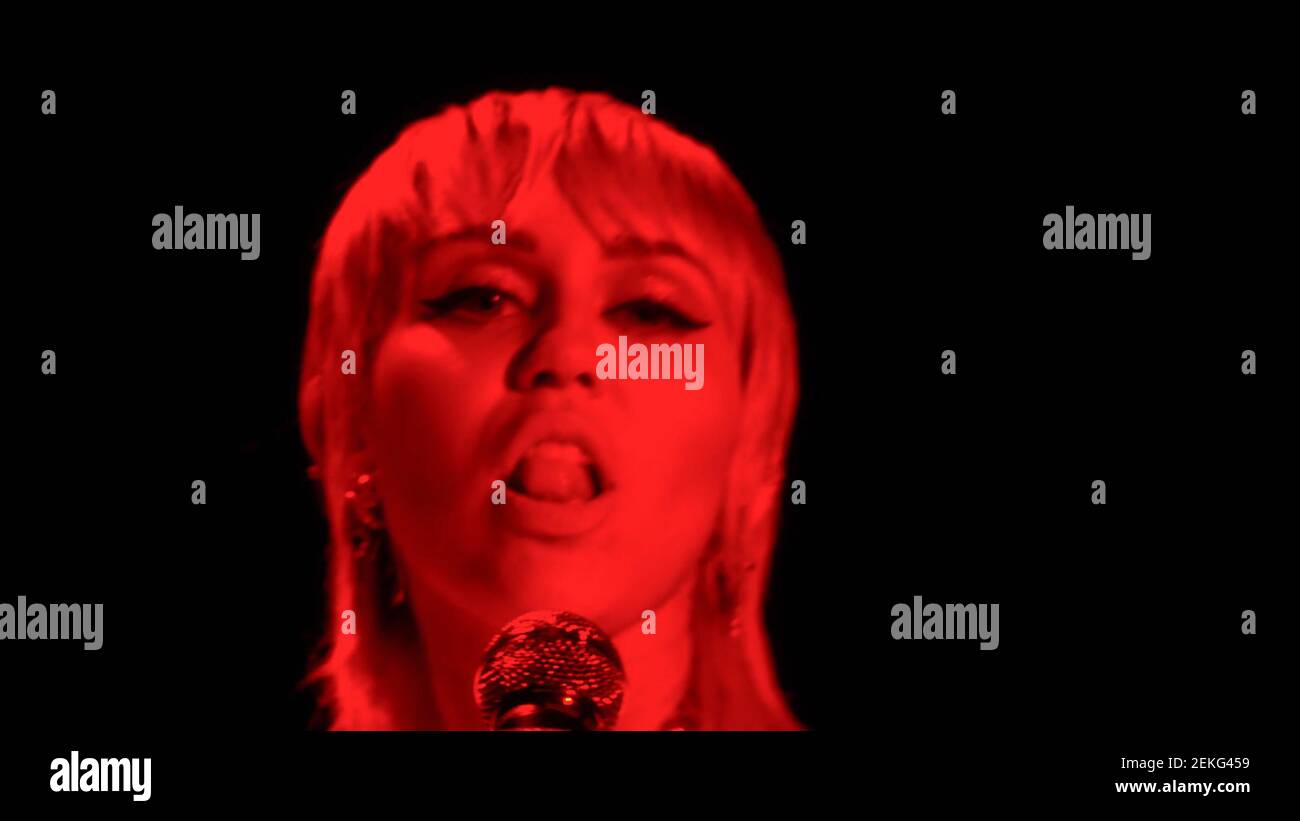 Miley Cyrus' performance for the 2020 MTV Video Music Awards released ...