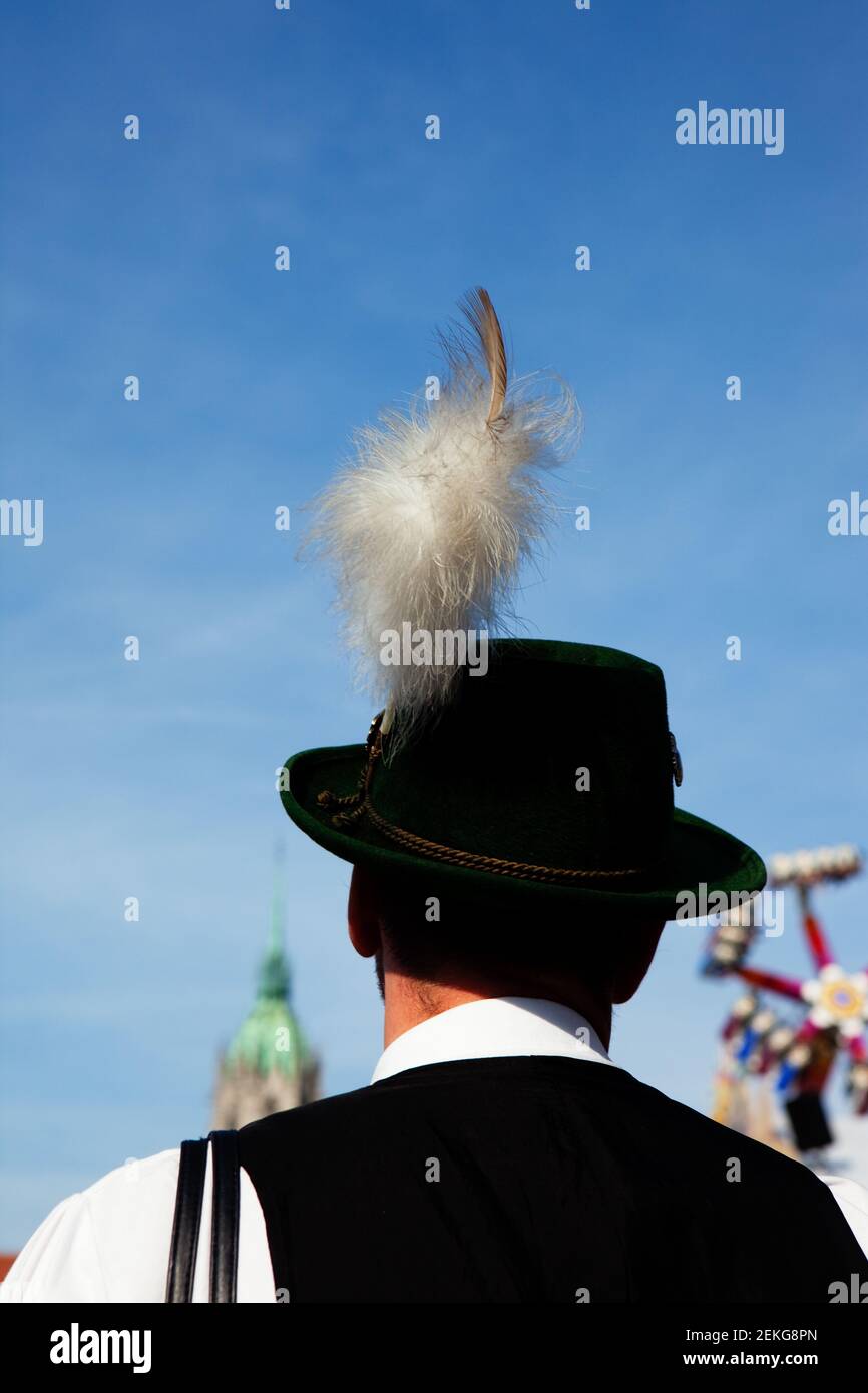 Man wearing traditional german hat hi-res stock photography and images ...