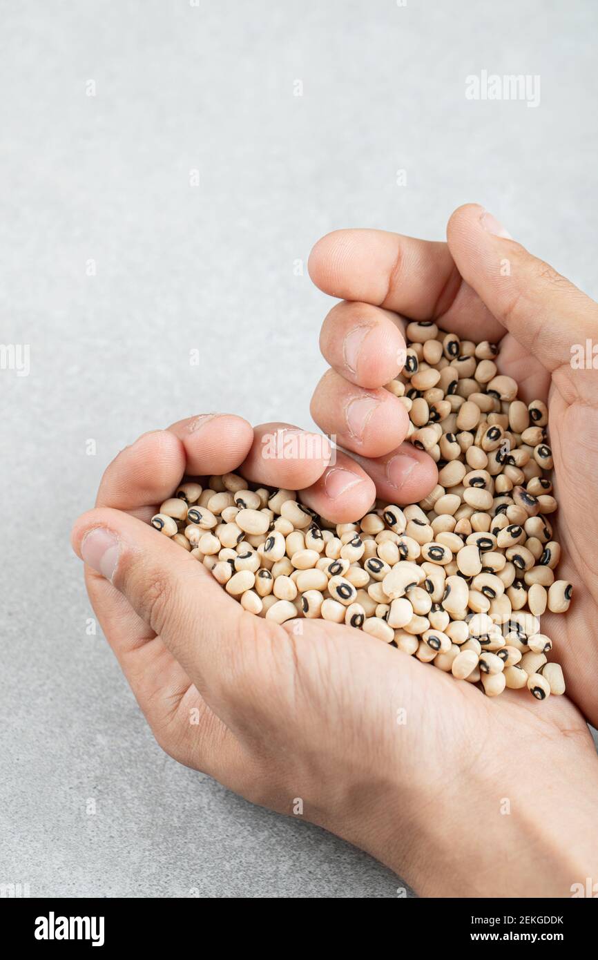 Hand kidney hi-res stock photography and images - Alamy