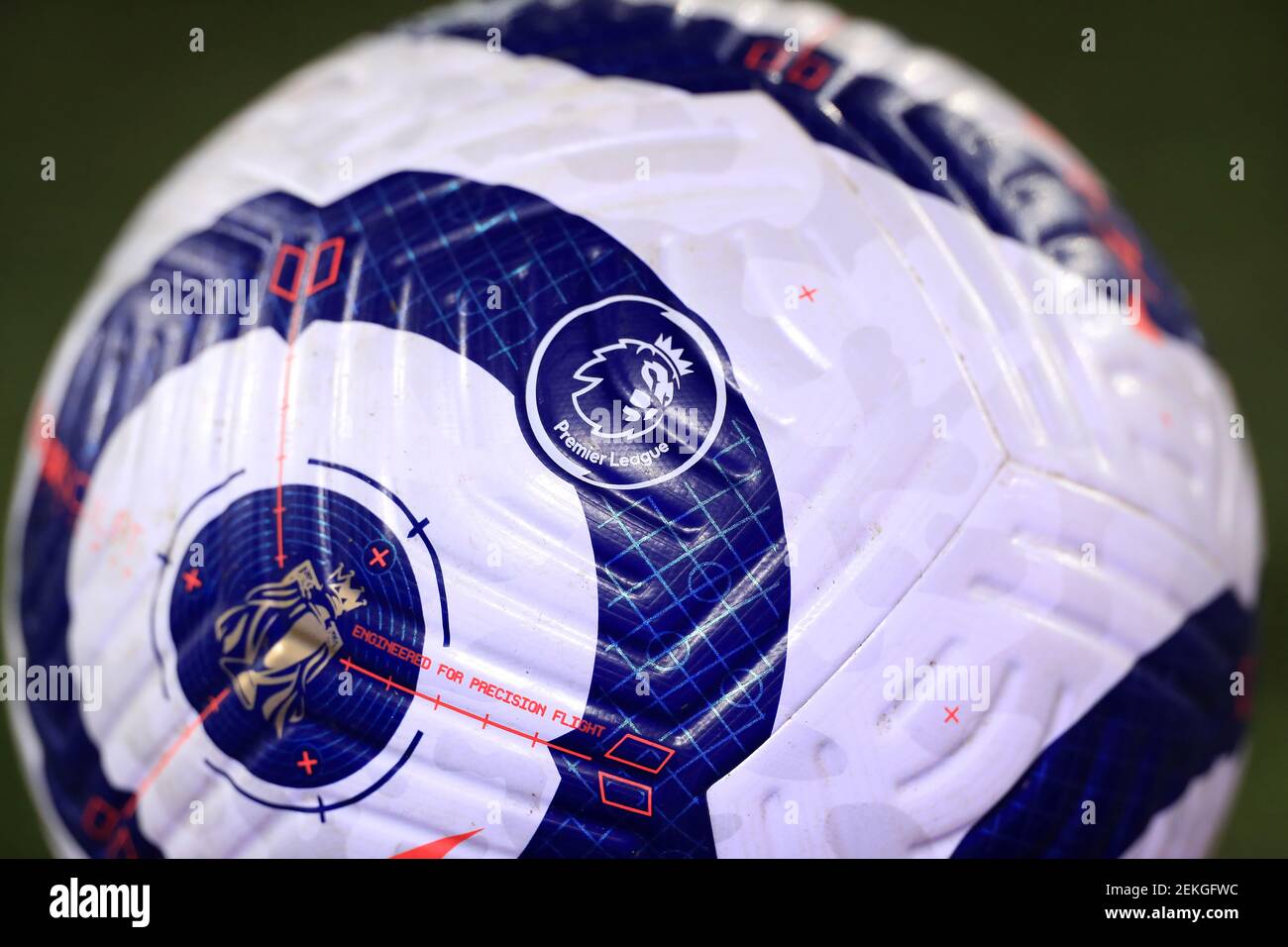 Nike flight premier league soccer ball hi-res stock photography and ...