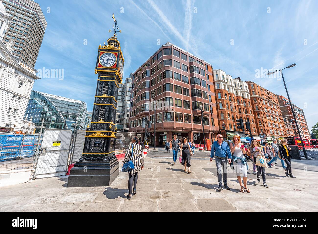 Little ben clock tower hi-res stock photography and images - Alamy