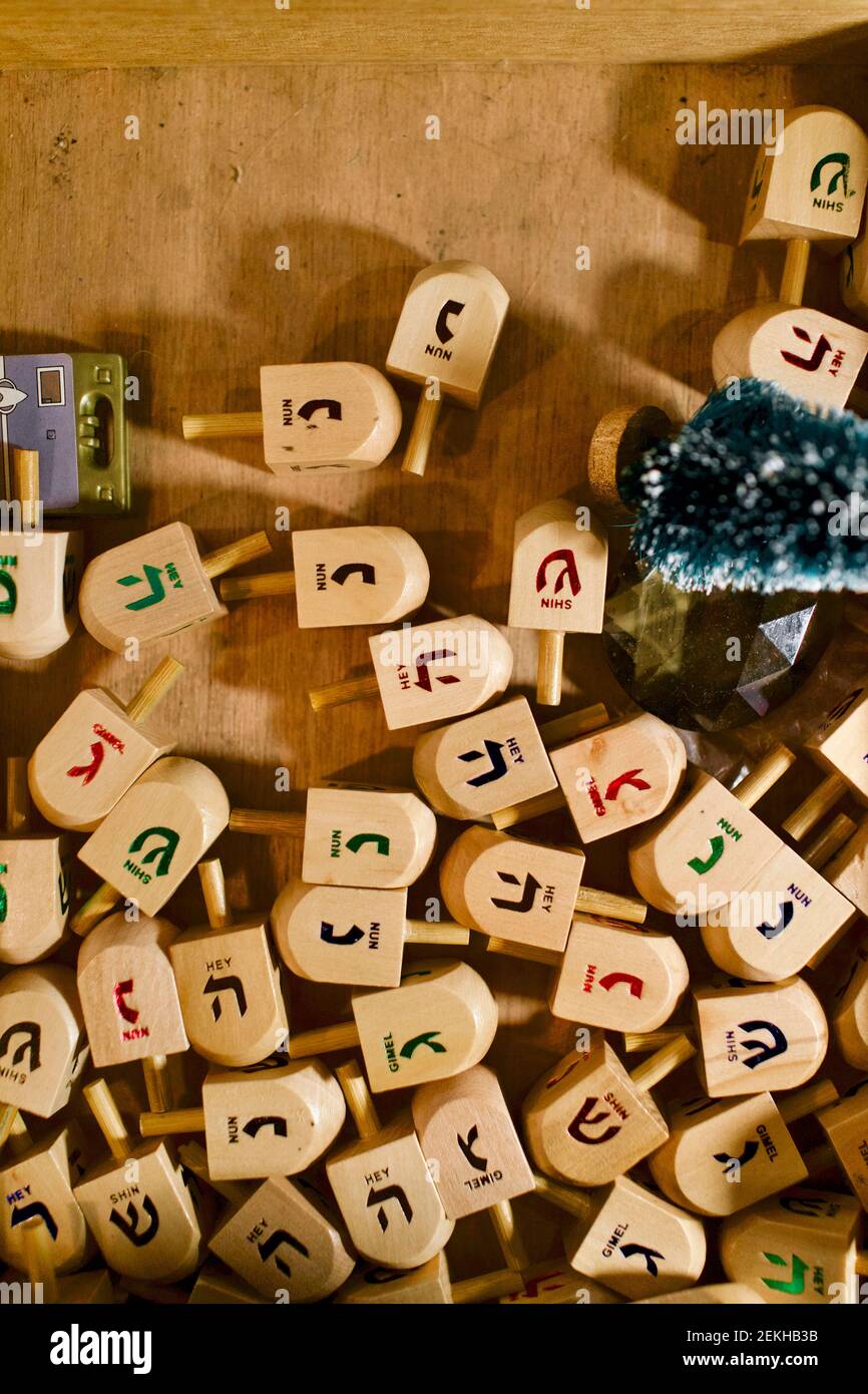 Hanukkah hi-res stock photography and images - Alamy