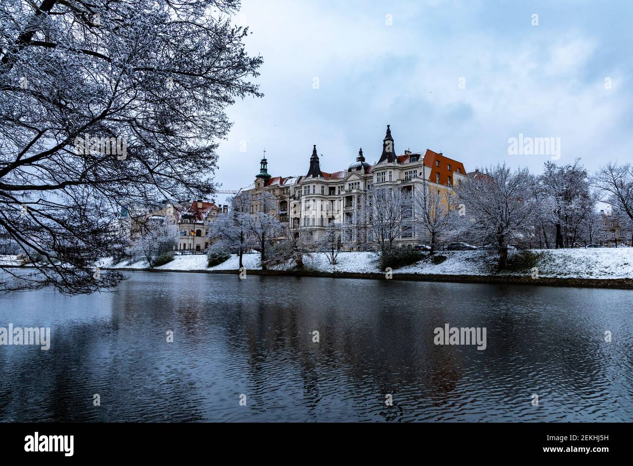 Small Moat High Resolution Stock Photography and Images - Alamy