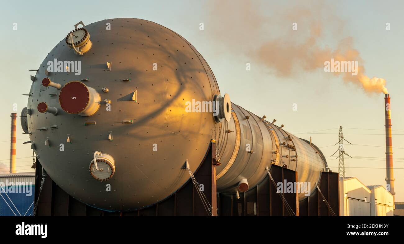Reactor for the production of polypropylene in a newly built chemical ...
