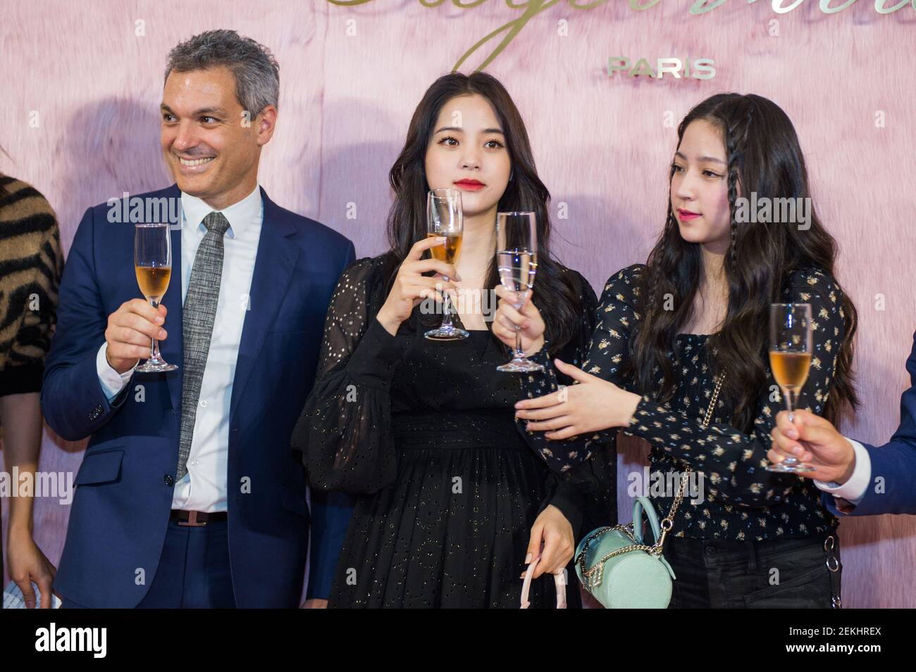 Chinese musician, actress Ouyang Nana and her sister Ouyang Didi stand for French shoes brand ...