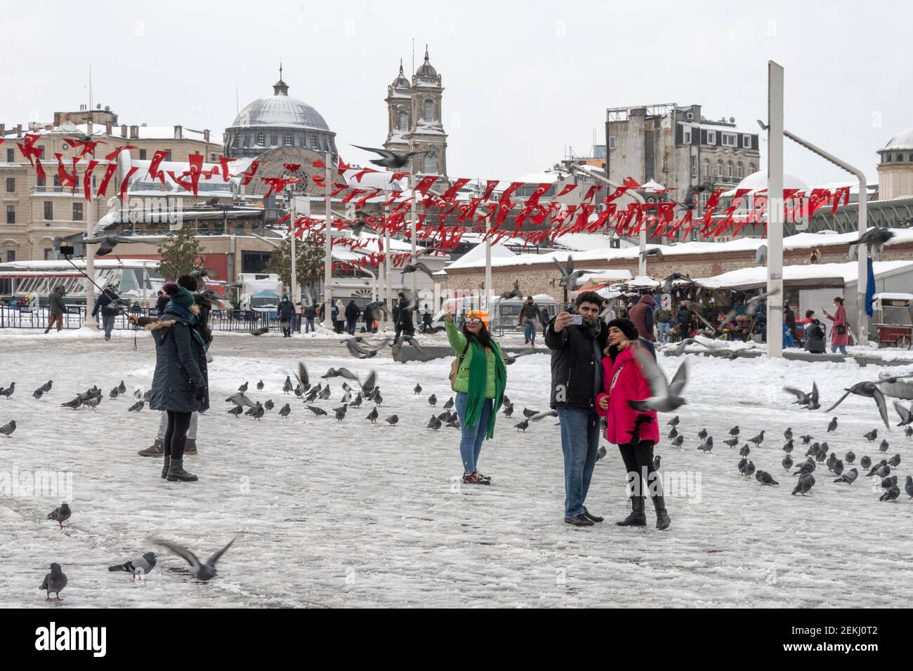 Istiklal caddesi taksim square istanbul hi-res stock photography and ...