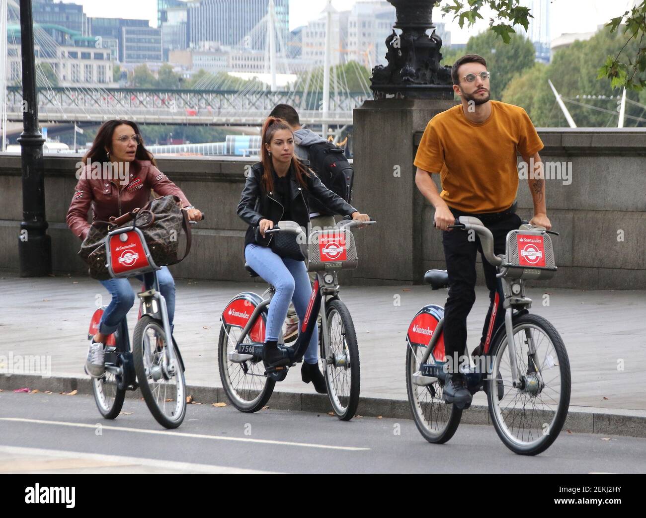 People seen riding santander hire bikes along the embankment in ...