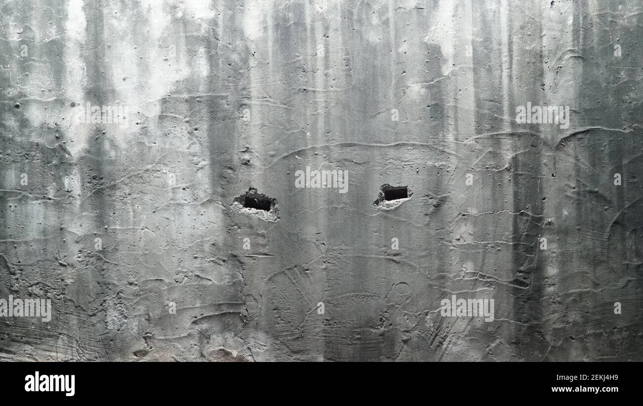 White Gunge Dirty Cracked Cement Wall Texture Stock Photo - Alamy