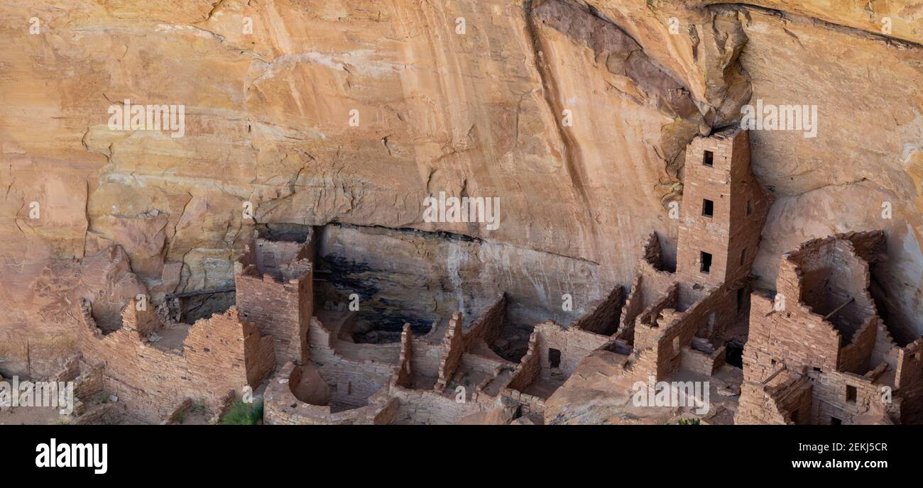 Square Tower House. Image from Mesa Verde National Park near Durango ...