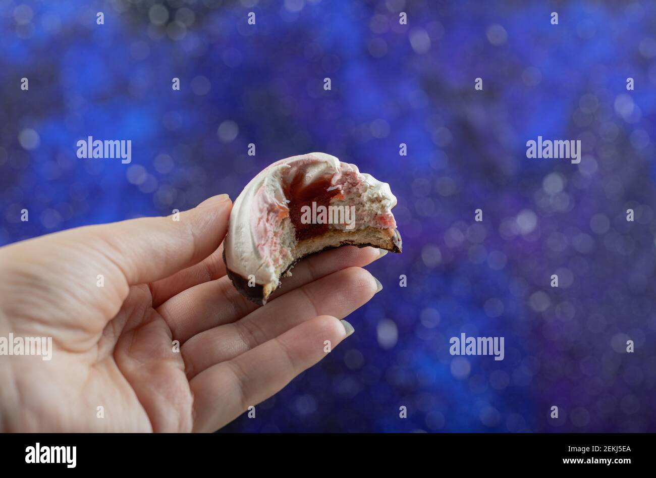 Cupcake delicious cupcake hi-res stock photography and images - Alamy