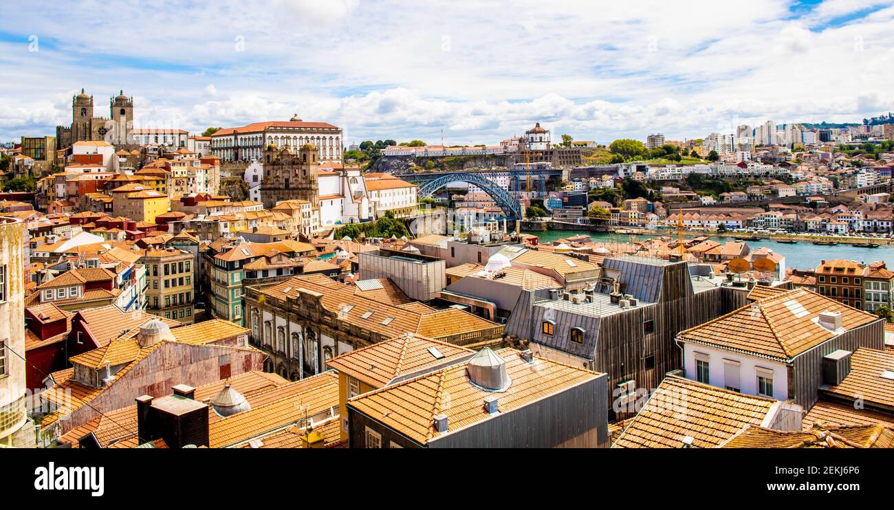 Skyline of Centre of Porto, with the Luis I Bridge, a double-deck metal ...