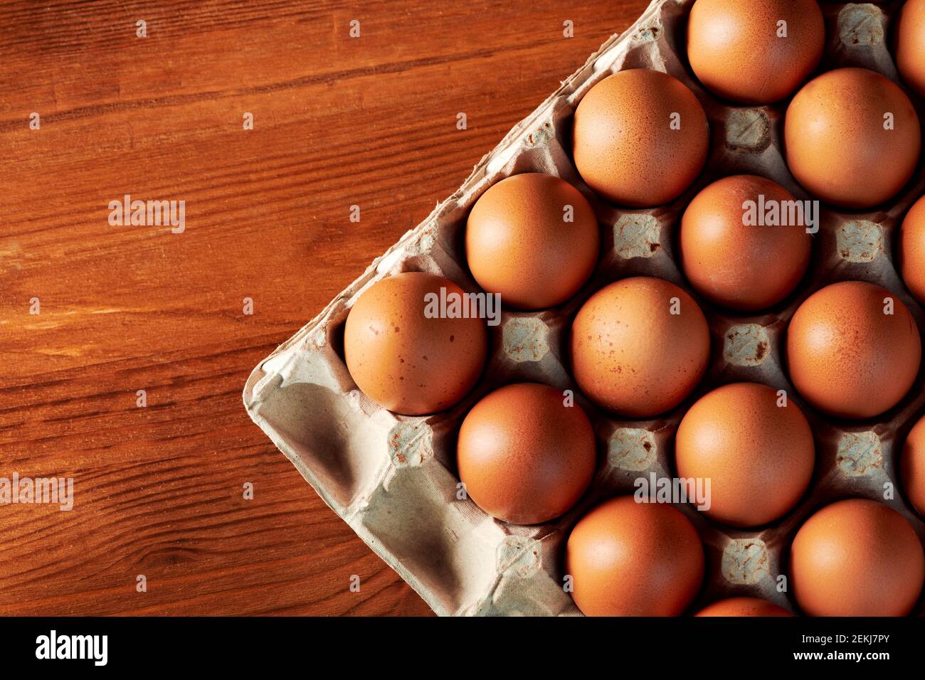 Egg shot hi-res stock photography and images - Alamy