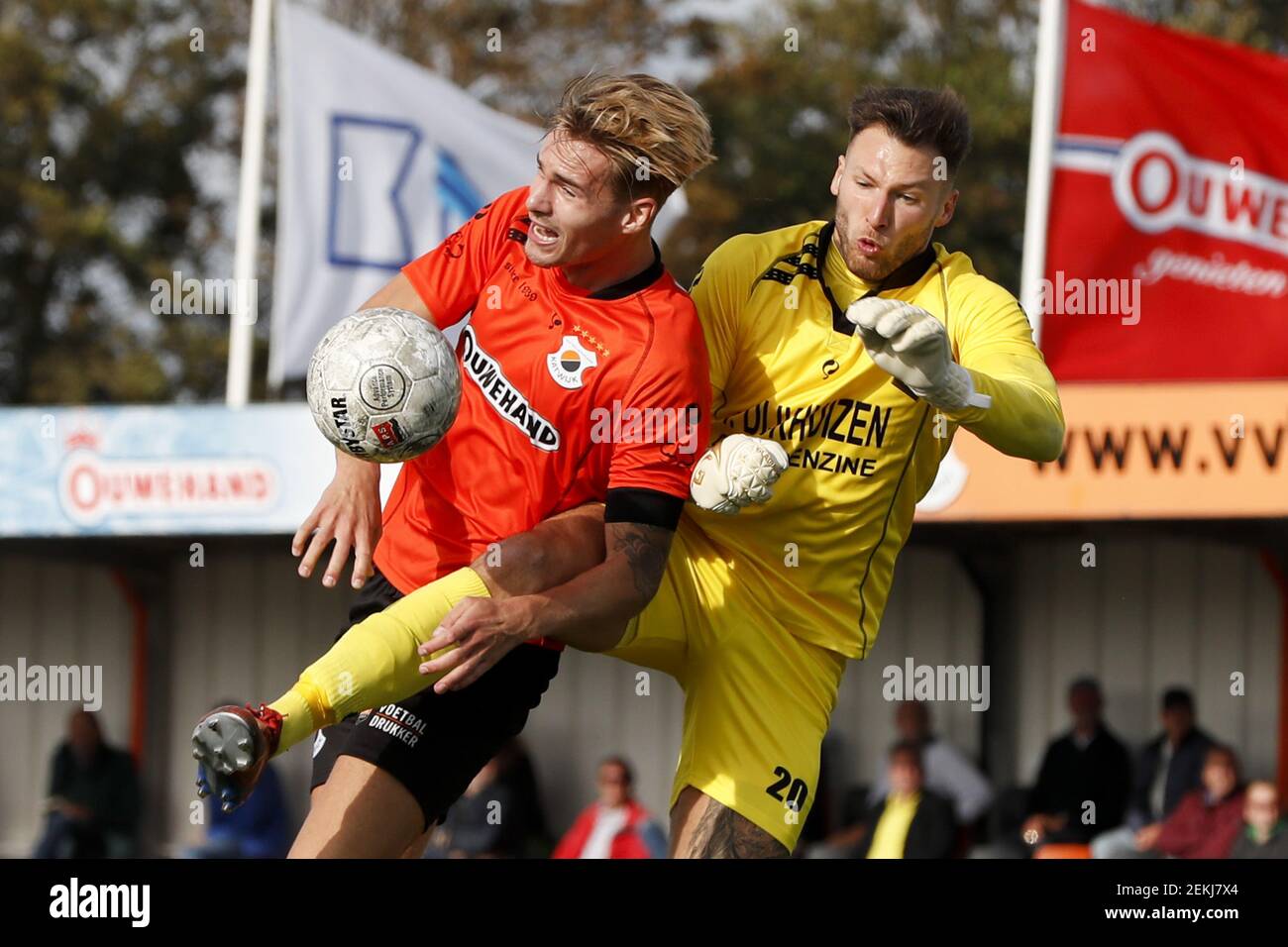 KATWIJK , 12-09-2020 , Sportpark De Krom , Dutch football , Tweede ...