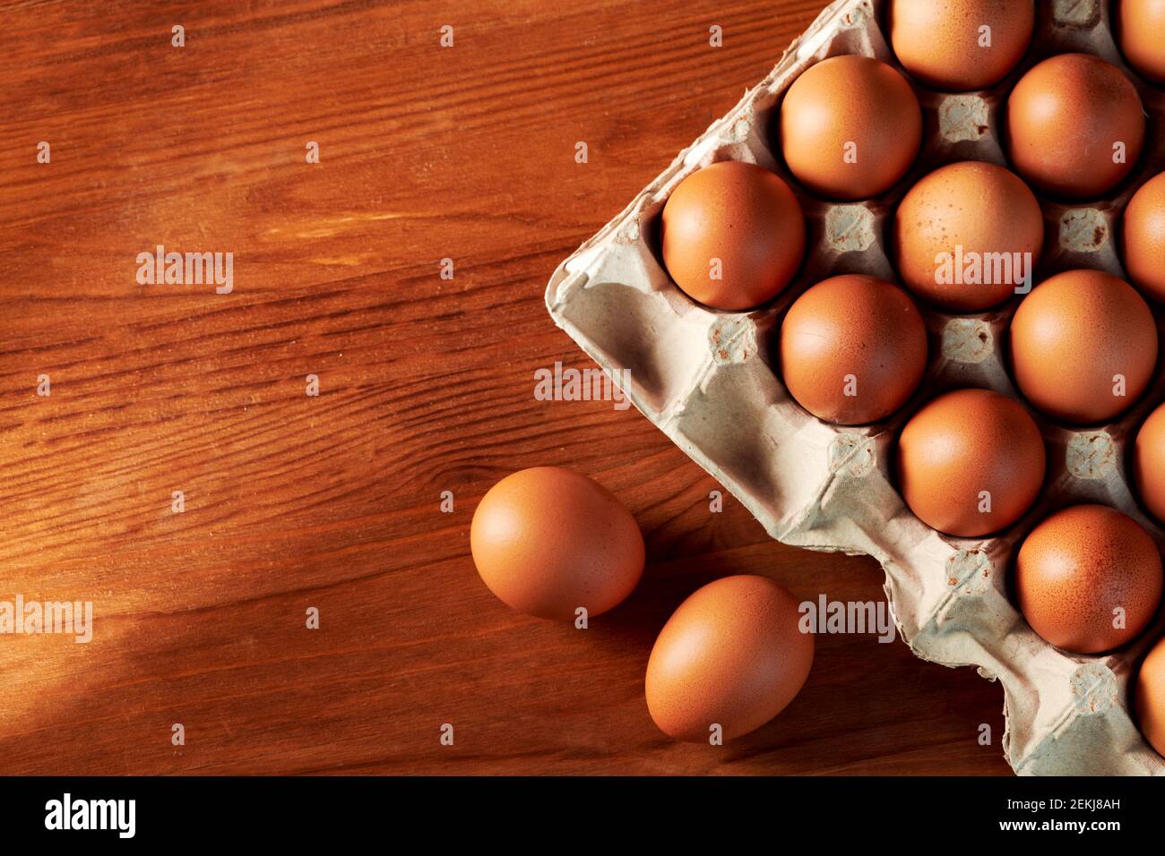 Egg shot hi-res stock photography and images - Alamy