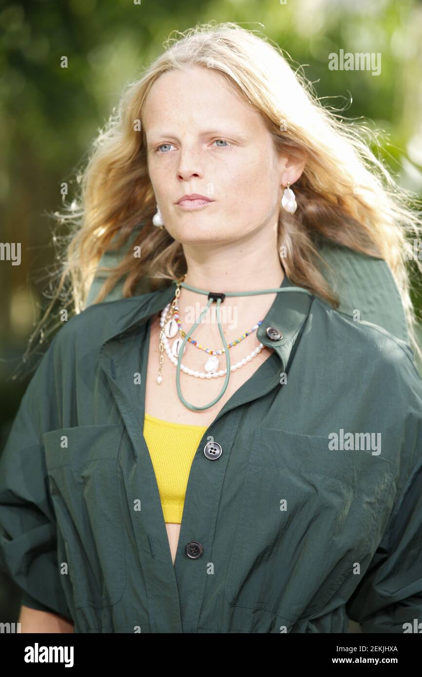 Model Hanne Gaby Odiele walks on the runway at the Jason Wu Fashion ...