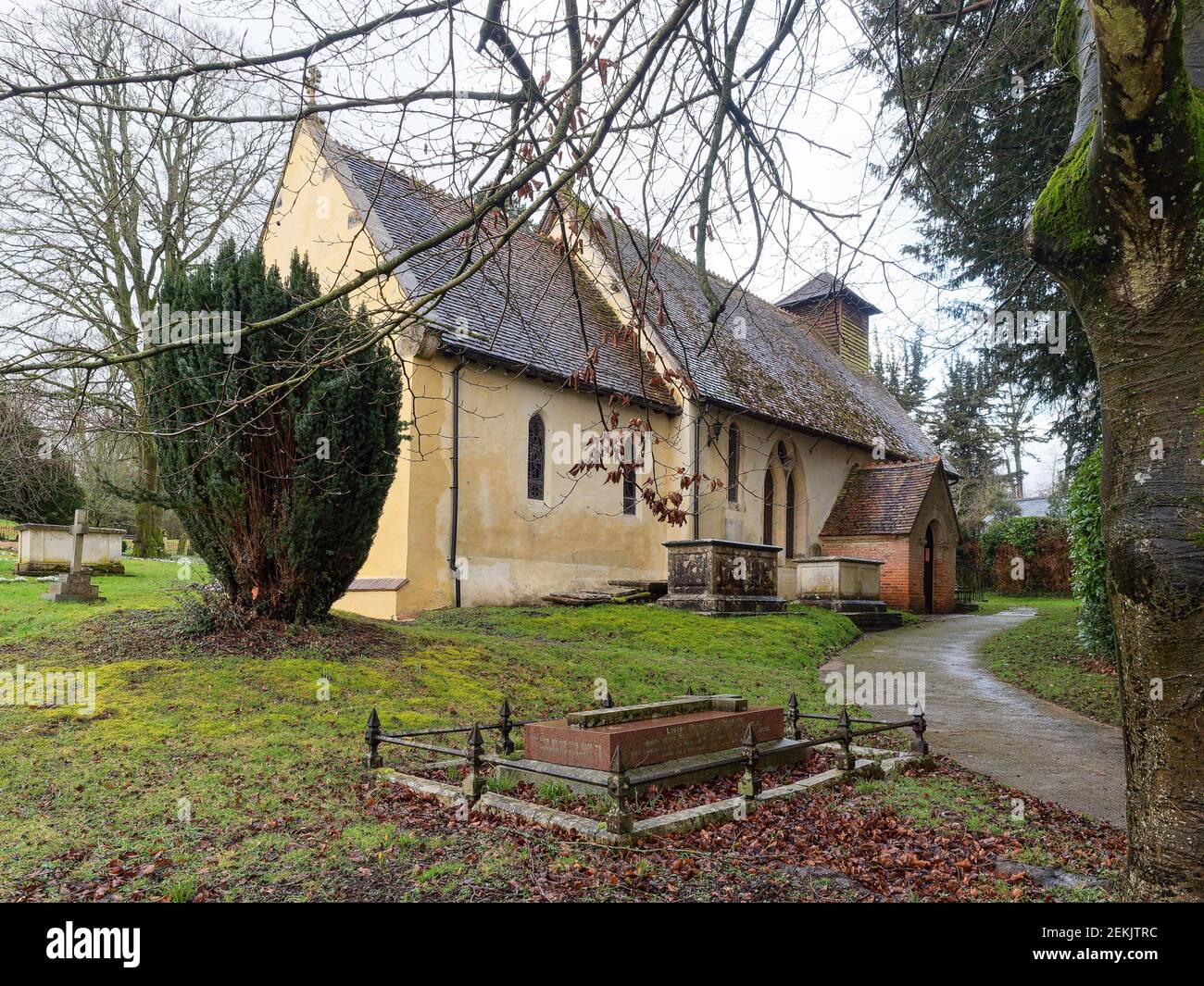 Parish Church of Saint Simon and Saint Jude Bramdean Stock Photo - Alamy