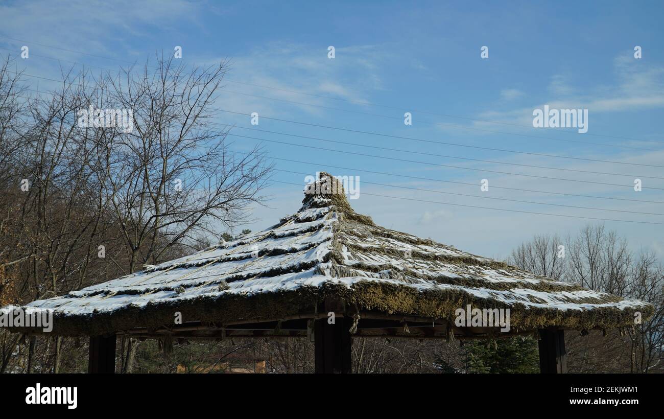 Traditional style huts hi-res stock photography and images - Alamy