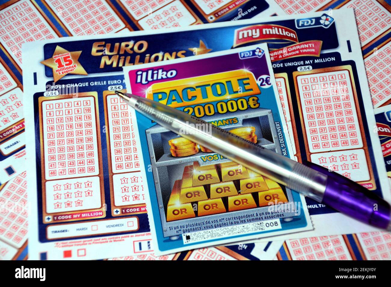 In this photo illustration a pen and a scratch card on Euromillions ...