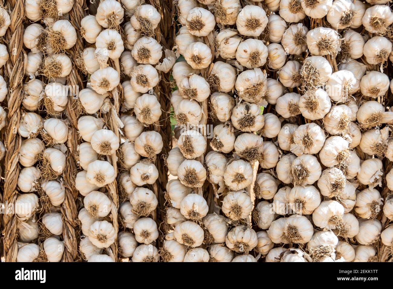 Garlic in cuba hi-res stock photography and images - Alamy