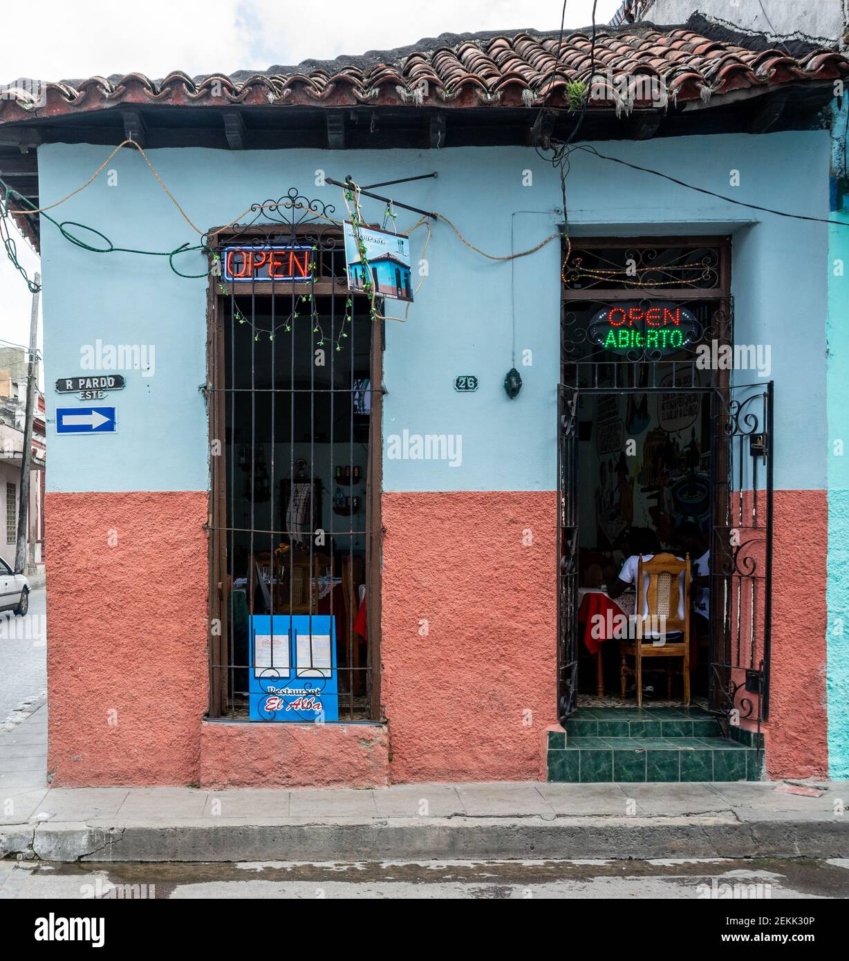 Alba restaurant hi-res stock photography and images - Alamy