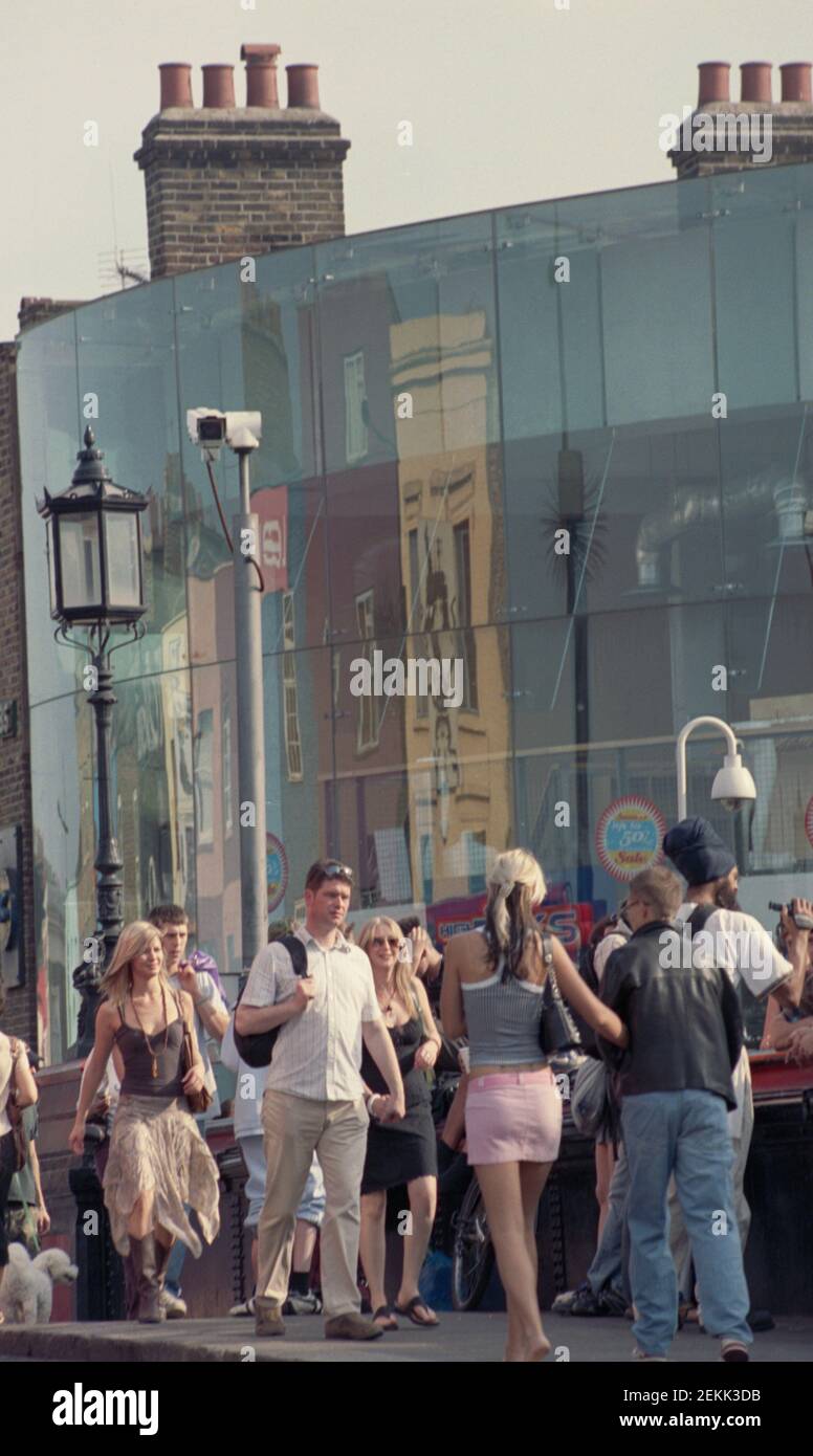 North west london and youth hi-res stock photography and images - Alamy