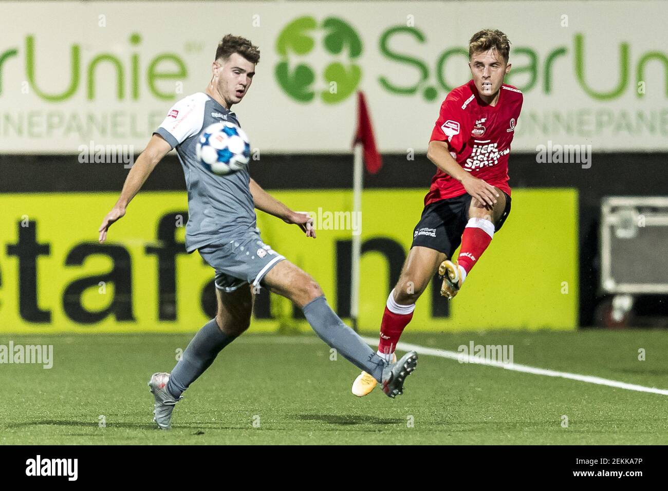 HELMOND - 18-09-2020, Lavans stadion. Dutch Keuken Kampioen Division, season 2020-2021. Volendam ...