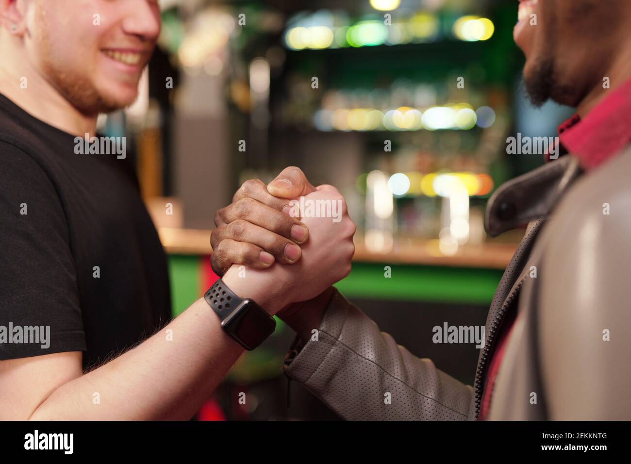Men greeting each other hi-res stock photography and images - Alamy
