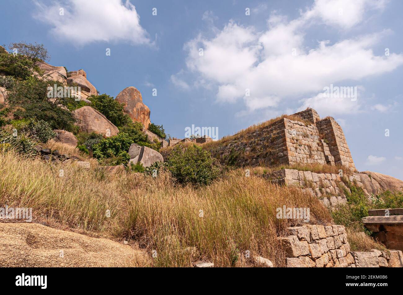 Rampart walls hi-res stock photography and images - Alamy