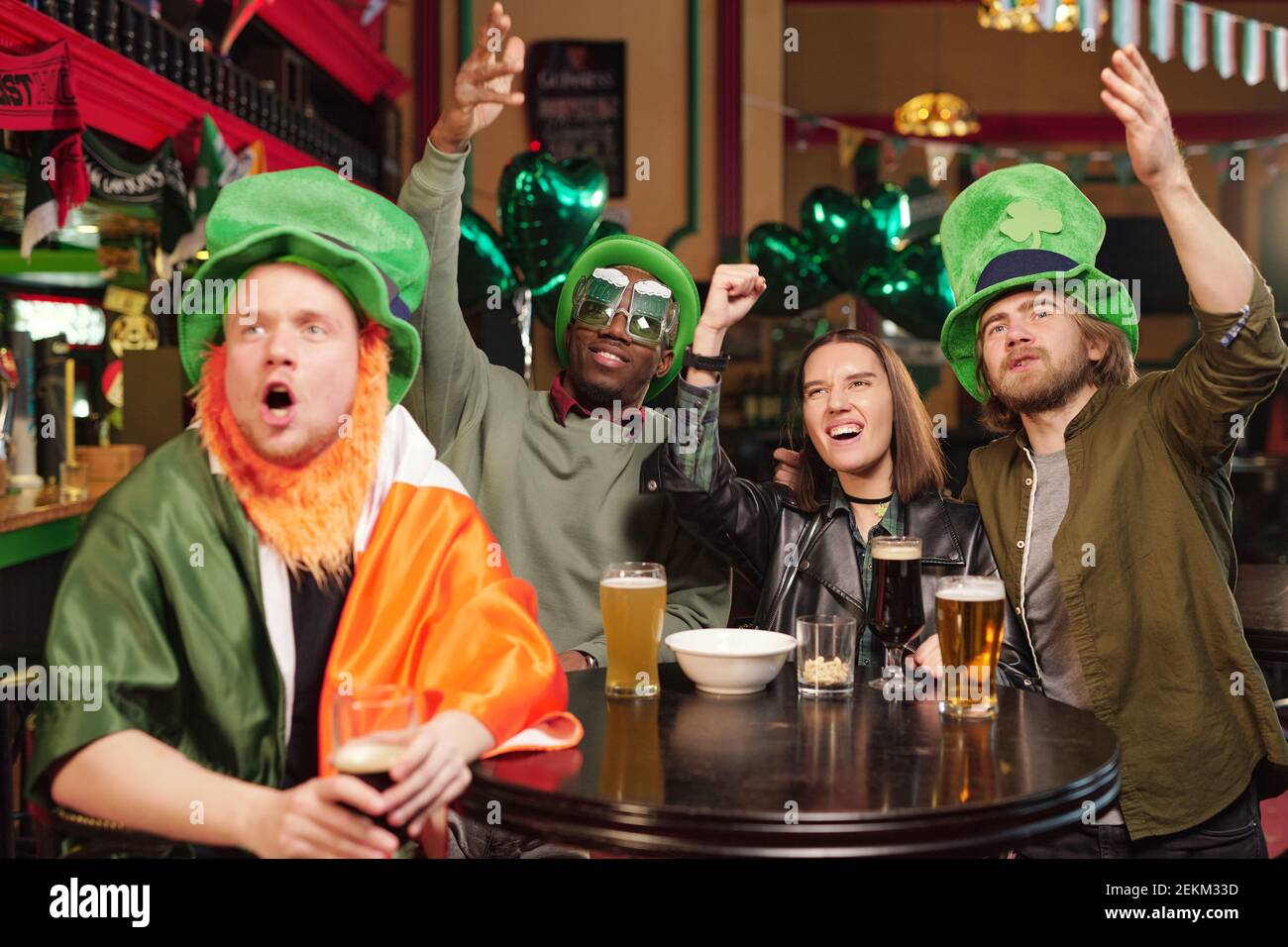 Traditional beer gathering hi-res stock photography and images - Alamy