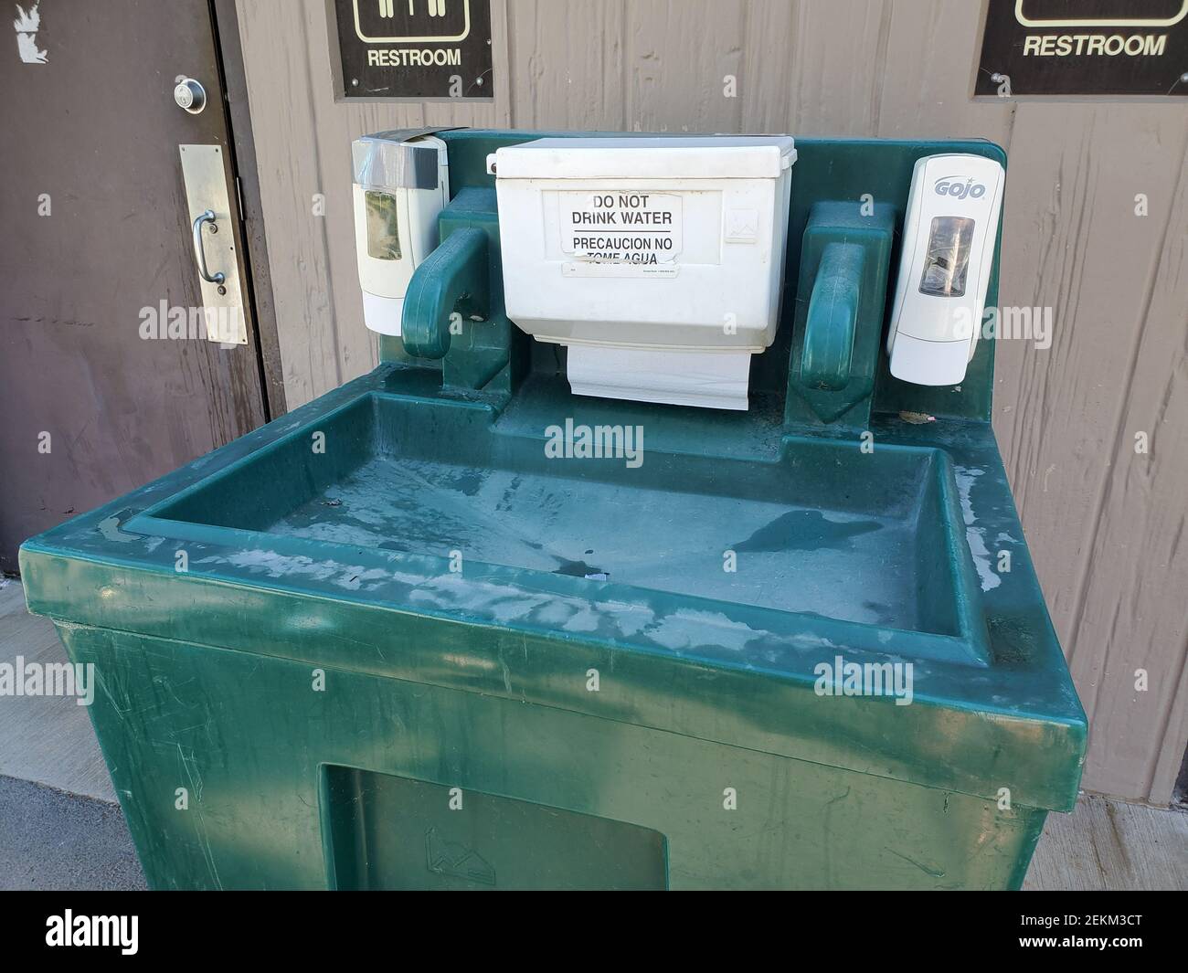 Temporary outdoor hand washing station at Lafayette Reservoir in ...