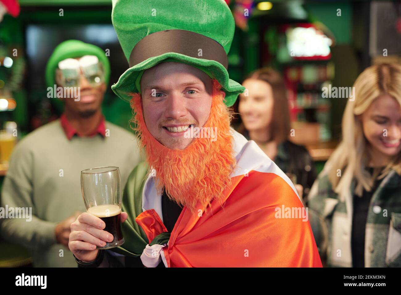 Man drinking beer costume hi-res stock photography and images - Alamy