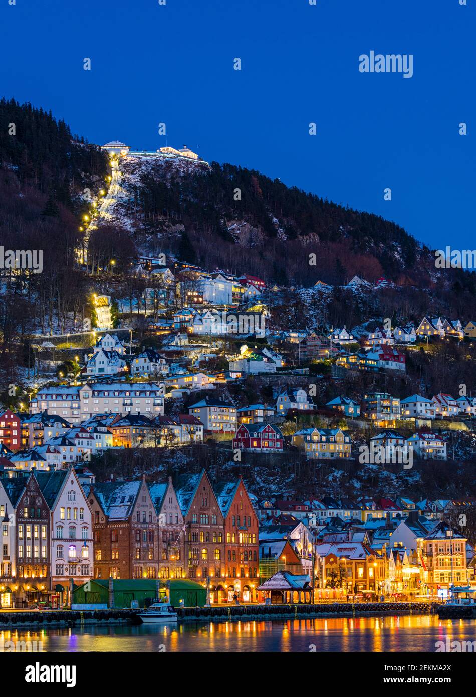 Bergen winter hi-res stock photography and images - Alamy