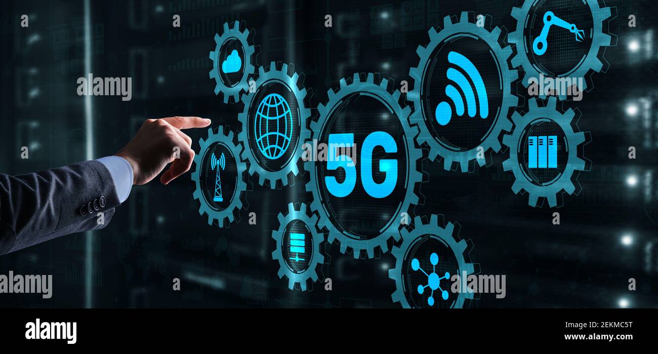 Fast communication hi-res stock photography and images - Alamy