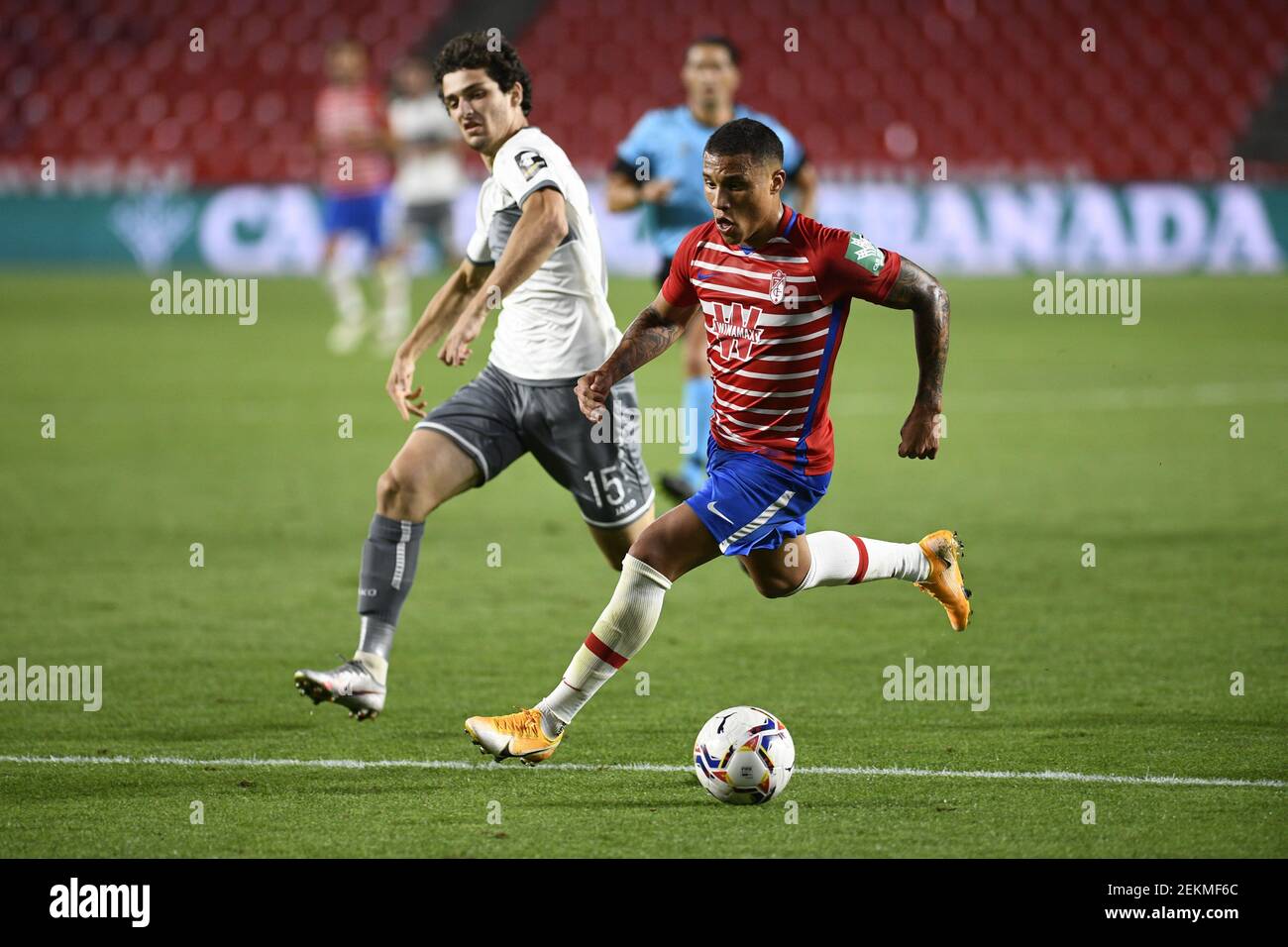 Granada CF player Darwin Machis and FC Lokomotive Tbilisi player Rati ...