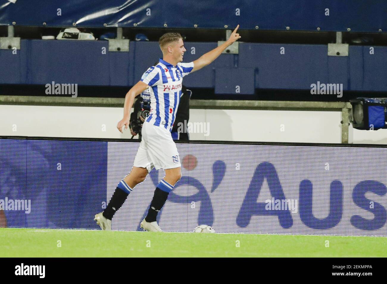 HEERENVEEN, 26-09-2020, Abe Lenstra Stadium Dutch football season 2020 ...