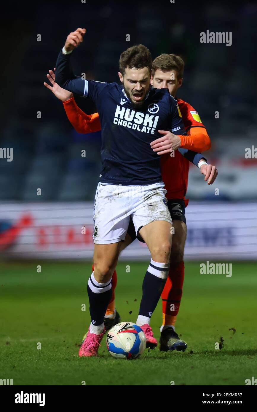 Kenilworth Road, Luton, Bedfordshire, UK. 23rd Feb, 2021. English ...