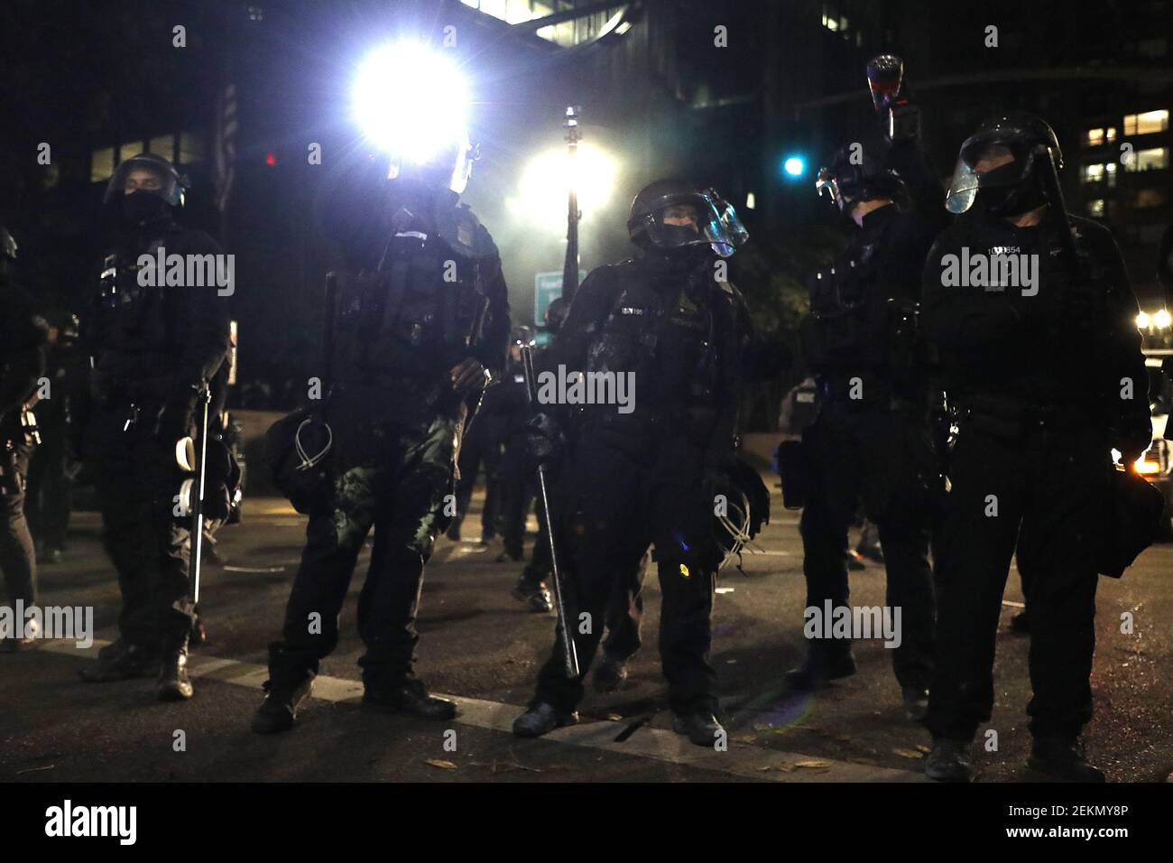 Police descend on protesters in fornt of the Police Bureau North ...