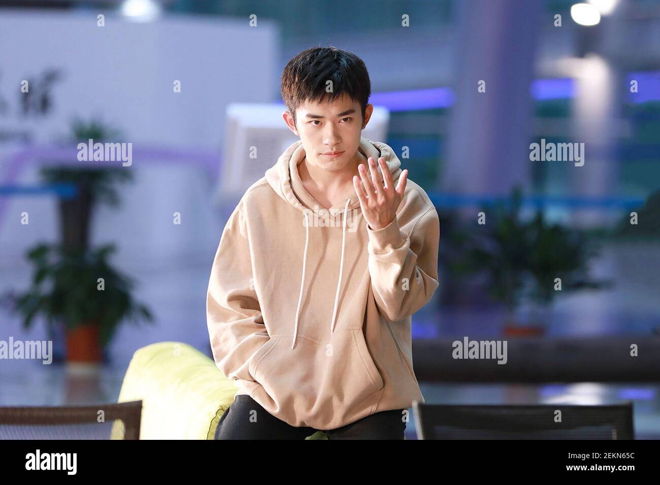 Chinese singer, dancer and actor Jackson Yee shoots MV before the 29th ...