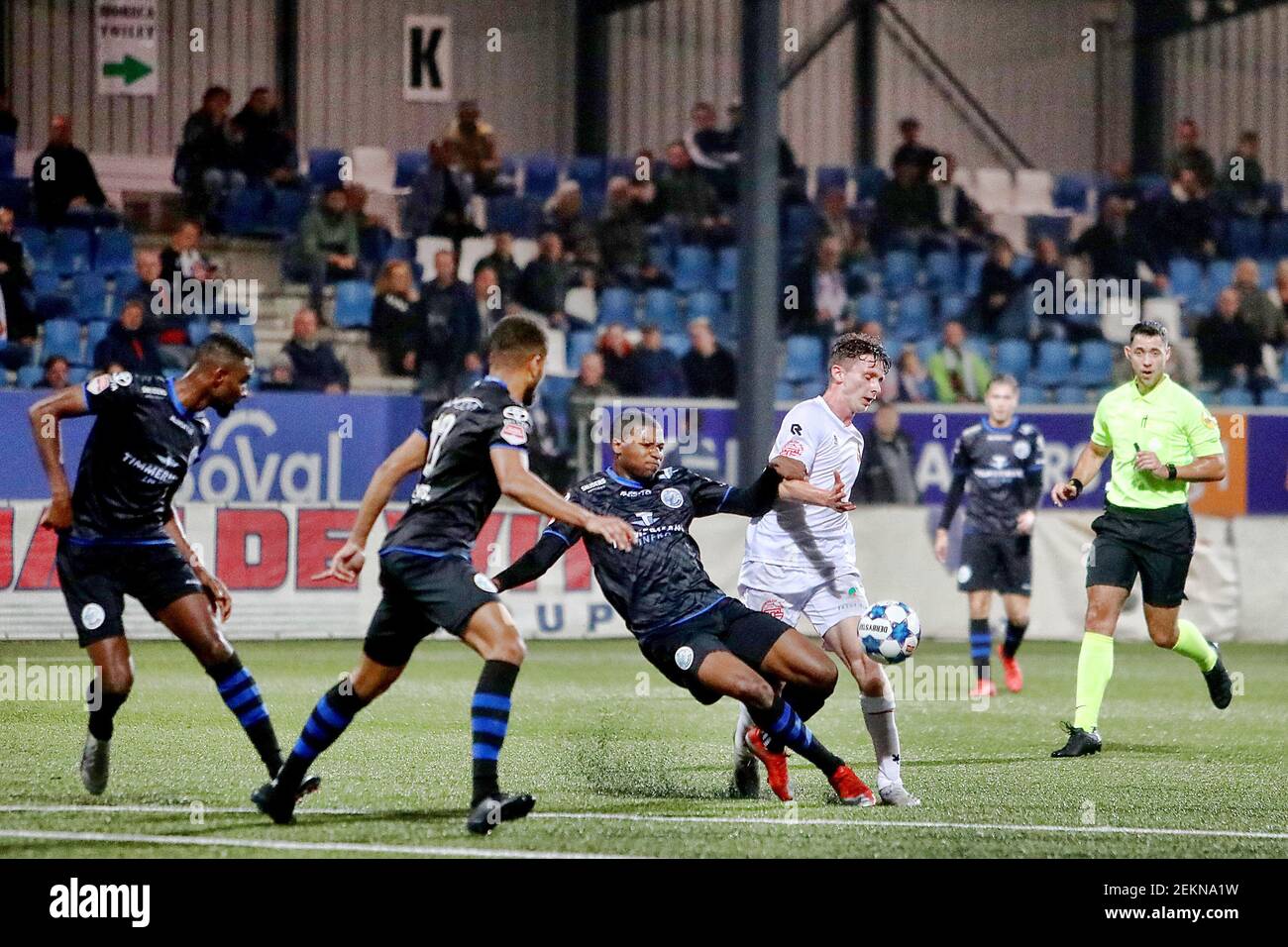 VELSEN - 28-09-2020, Rabobank IJmond Stadium. Dutch football ...